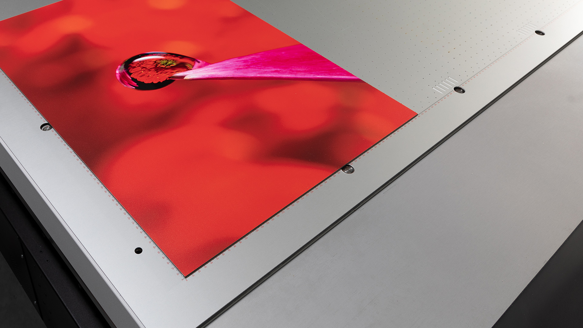 FLXflow technology - Canon Production Printing
